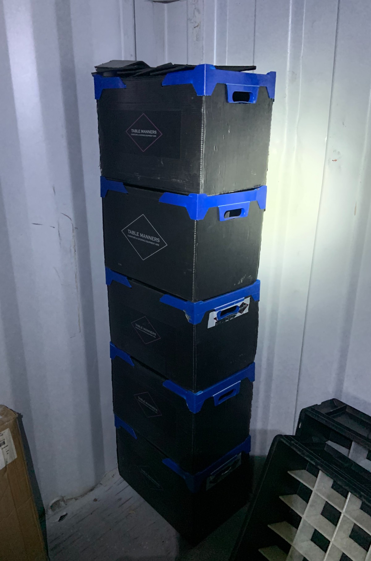 Secondhand Catering Equipment | Storage Boxes and Crates | 6x Correx ...