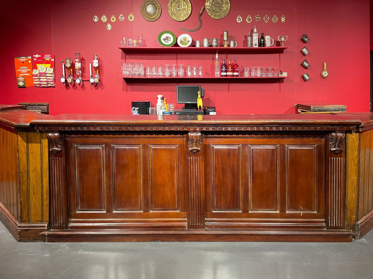 Secondhand Vintage and Reclaimed | Bar and Pub | Solid Wood Full Pub ...