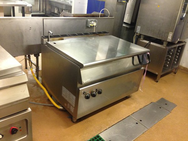 Secondhand Catering Equipment | Bratt Pans