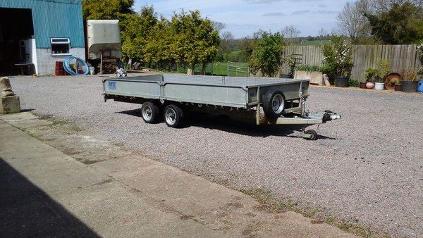 Secondhand Trailers | Flat Bed Trailers