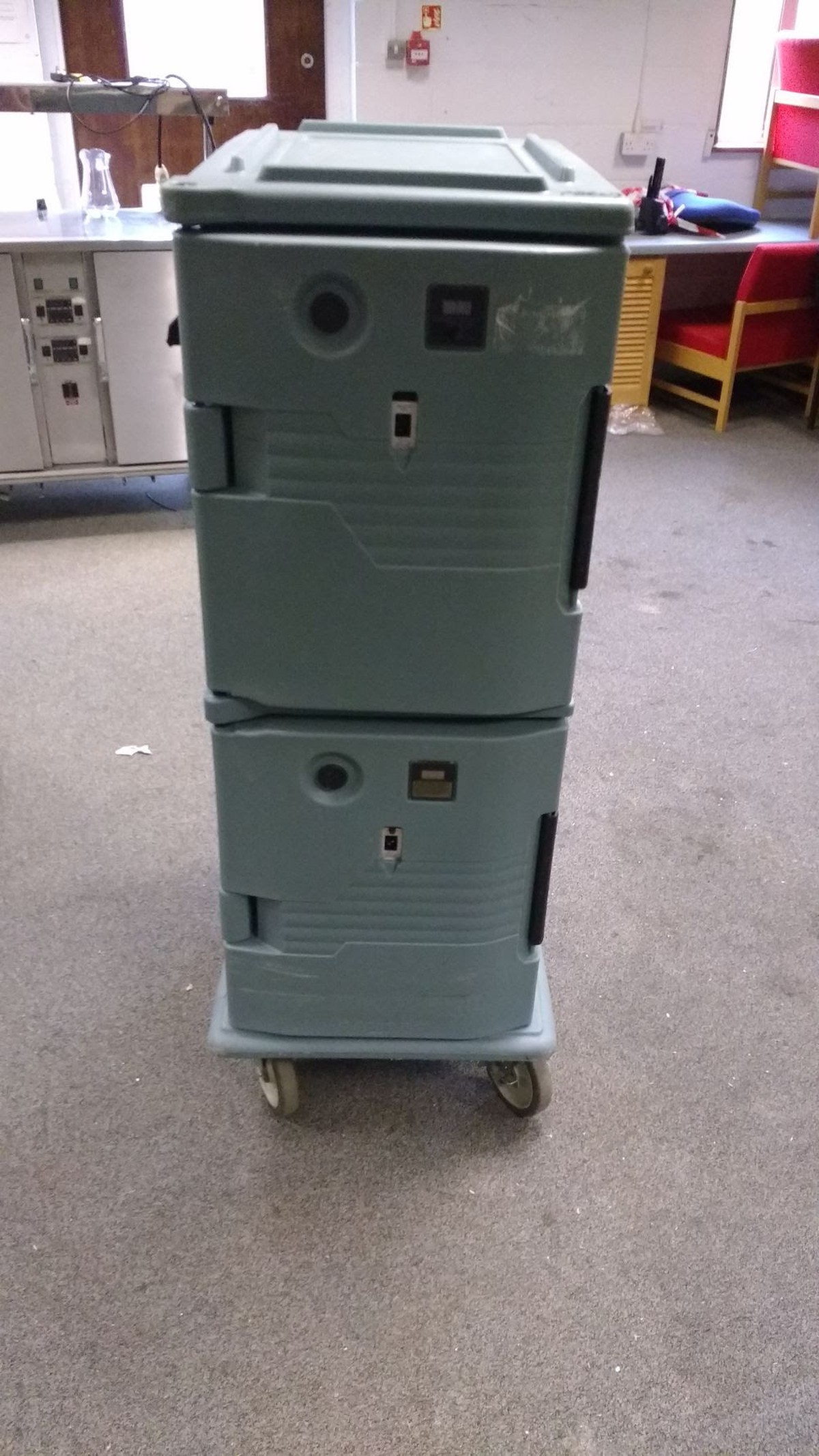 Hot Box Food Trolley at Samuel Galan blog