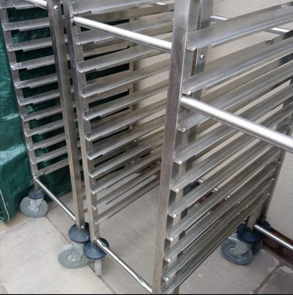Secondhand Catering Equipment | Clearing Trolleys And Tray Racks | 8x ...