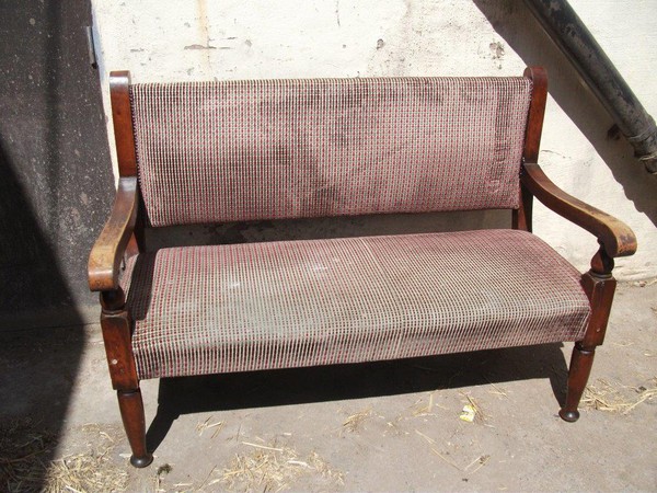 Secondhand Chairs and Tables | The best place to buy or sell secondhand ...