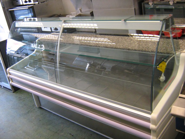 Secondhand Catering Equipment | Serve Over Refrigerated Counters