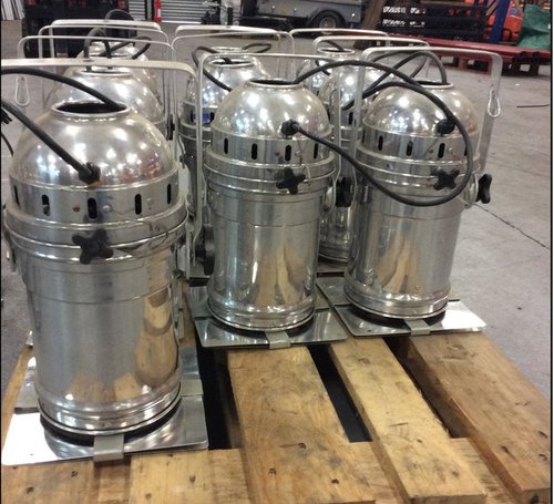 Secondhand Sound and Lighting Equipment | Par Cans