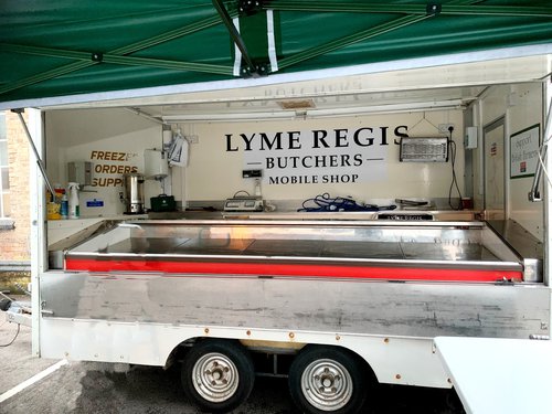 Secondhand Shop Equipment | Mobile Shops