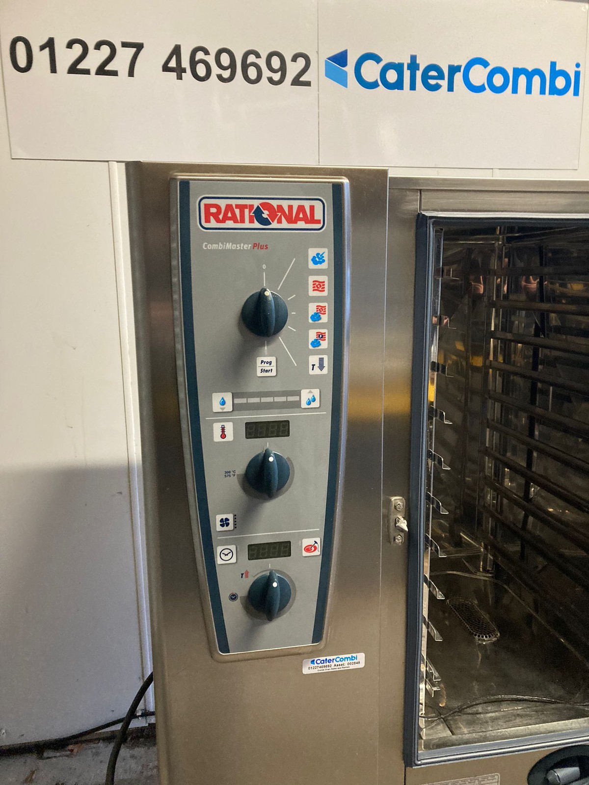 Secondhand Catering Equipment | Electric Combi oven (steam) | Rational ...