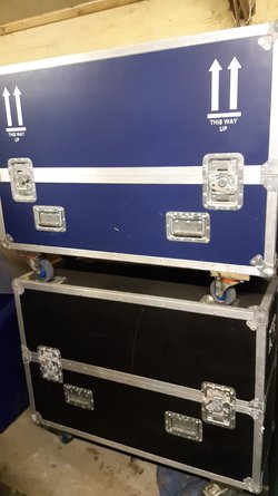 Secondhand Sound and Lighting Equipment | Flight Cases