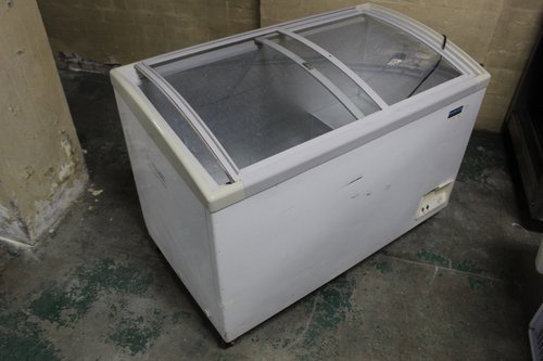 Secondhand Shop Equipment | Display Freezers