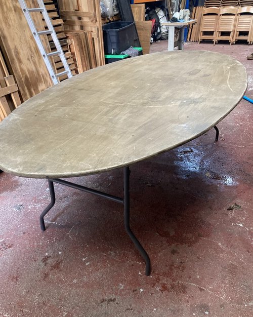 Secondhand Chairs and Tables