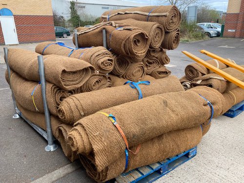 Secondhand Chairs and Tables