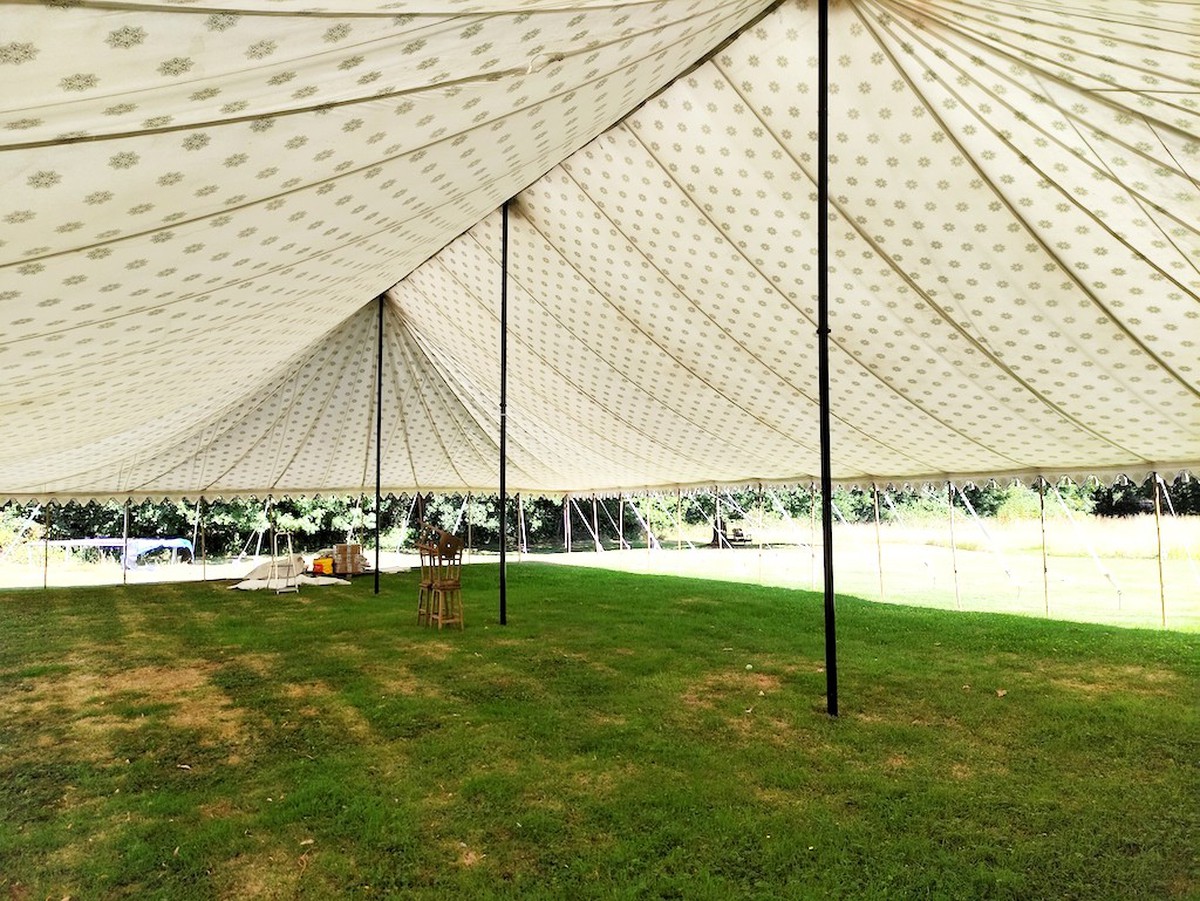 Curlew - New and Used Marquees | Traditional or Pole Marquee | Indian ...