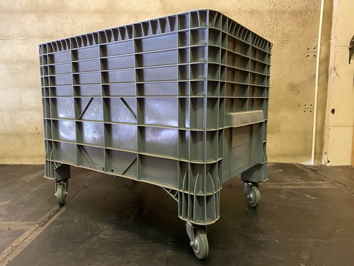 Secondhand Plant Tools and Equipment | Bins - Stillages and Pallets