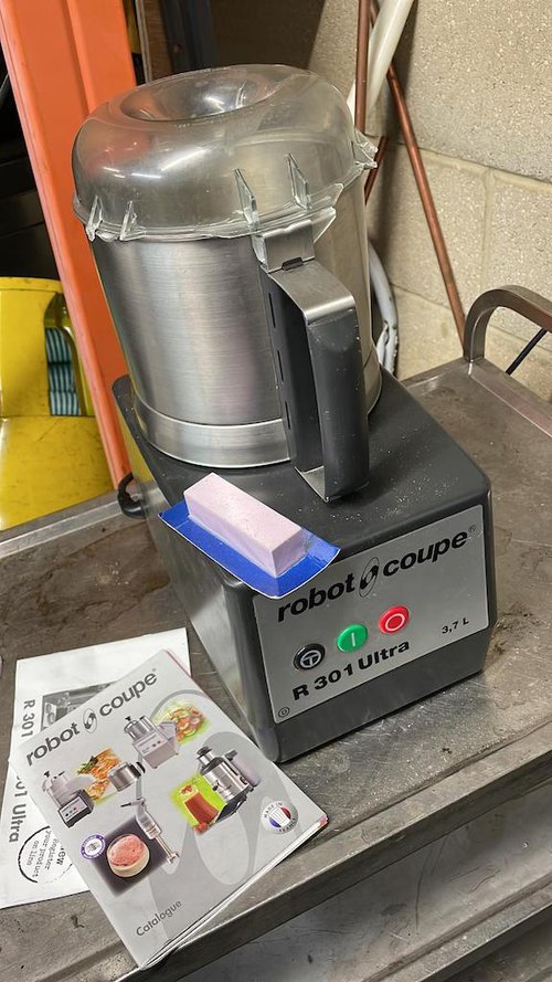 Secondhand Trailers | Robot Coupe - R301 Ultra