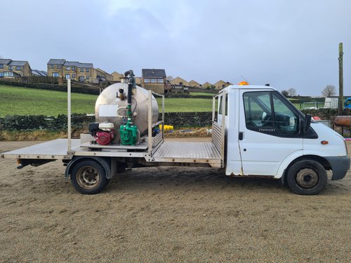 Festival-Equipment.co.uk | Ford - Transit