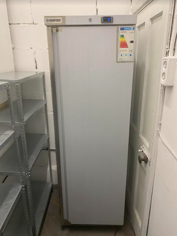 Secondhand Catering Equipment | Upright Fridges Single Door | Empire ...
