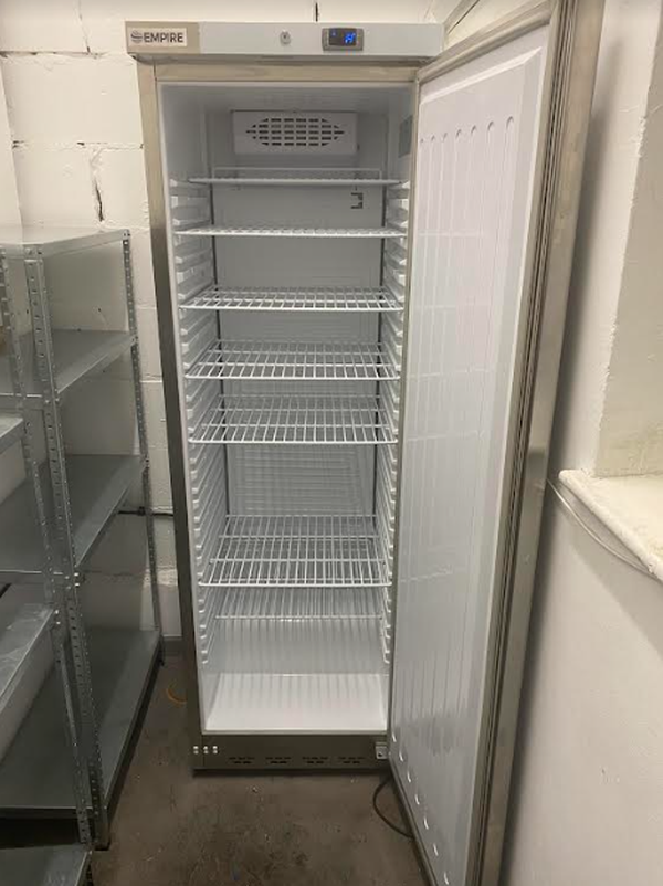Secondhand Catering Equipment | Upright Fridges Single Door | Empire ...