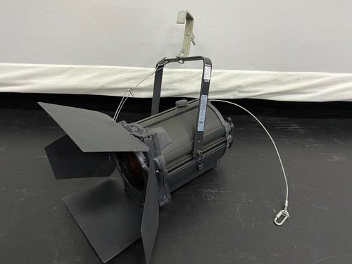 Secondhand Sound and Lighting Equipment | Strand Lighting