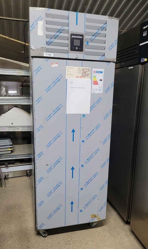 Secondhand Chairs and Tables | Precision - MPT601