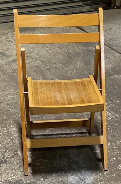 Secondhand Chairs and Tables | Cafe or Bistro Chairs