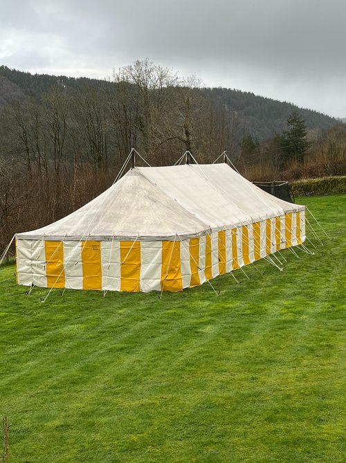 Curlew - New and Used Marquees | Traditional or Pole Marquee