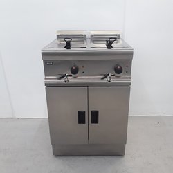 Secondhand Exhibition and Display Equipment | Lincat